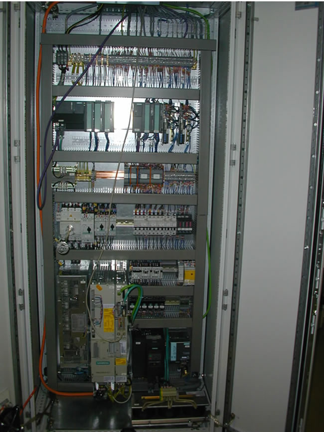 SOFTECA SA - Montage et câblage électrique